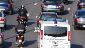 La circulation interfile au permis moto - Moto Axxe France